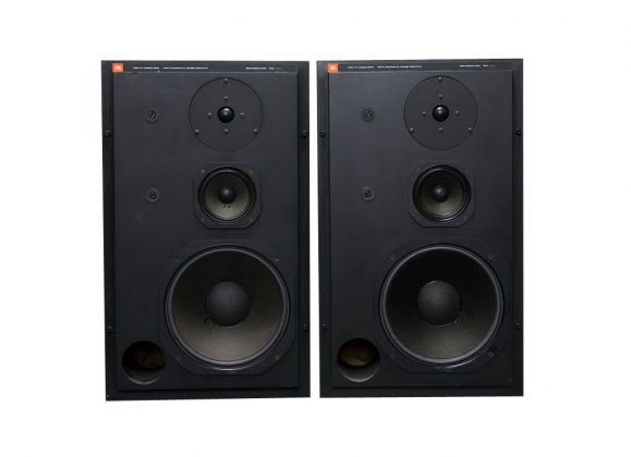 JBL L110 | AnalogStyle