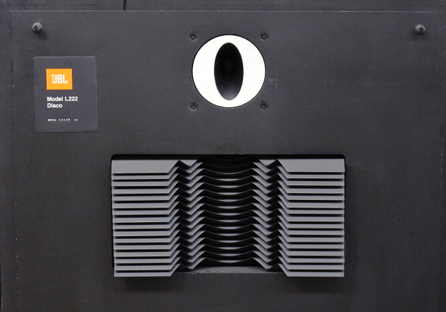 JBL L222A | AnalogStyle